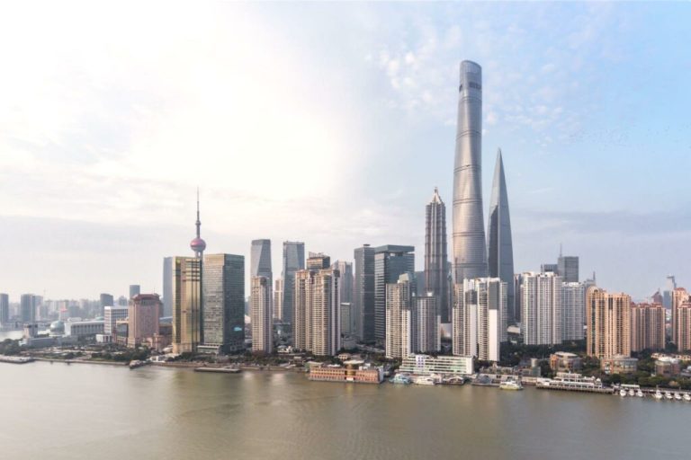 Menara Shanghai: Gedung Pencakar Langit Yang Menghubungkan Bisnis ...